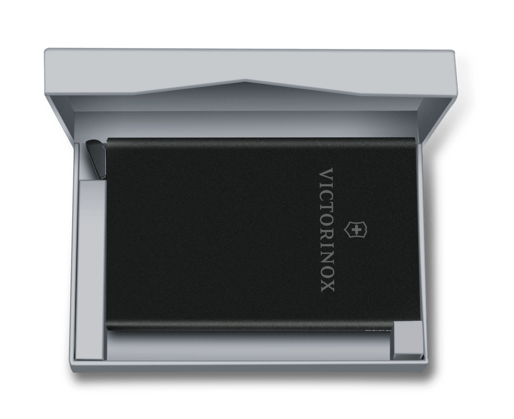 Victorinox Altius Secrid Leather Card Wallet in black - 612681